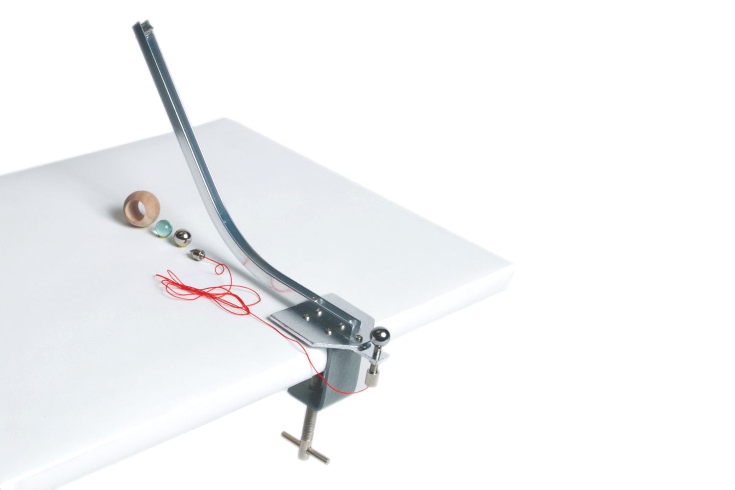 Collision in Two Dimensions Apparatus - Arbor Scientific