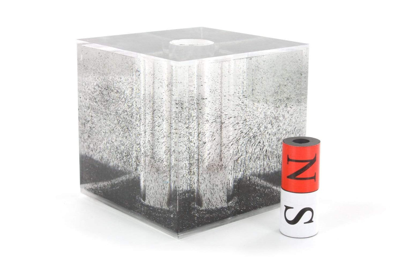 3D Magnetic Field Observation Box - Arbor Scientific