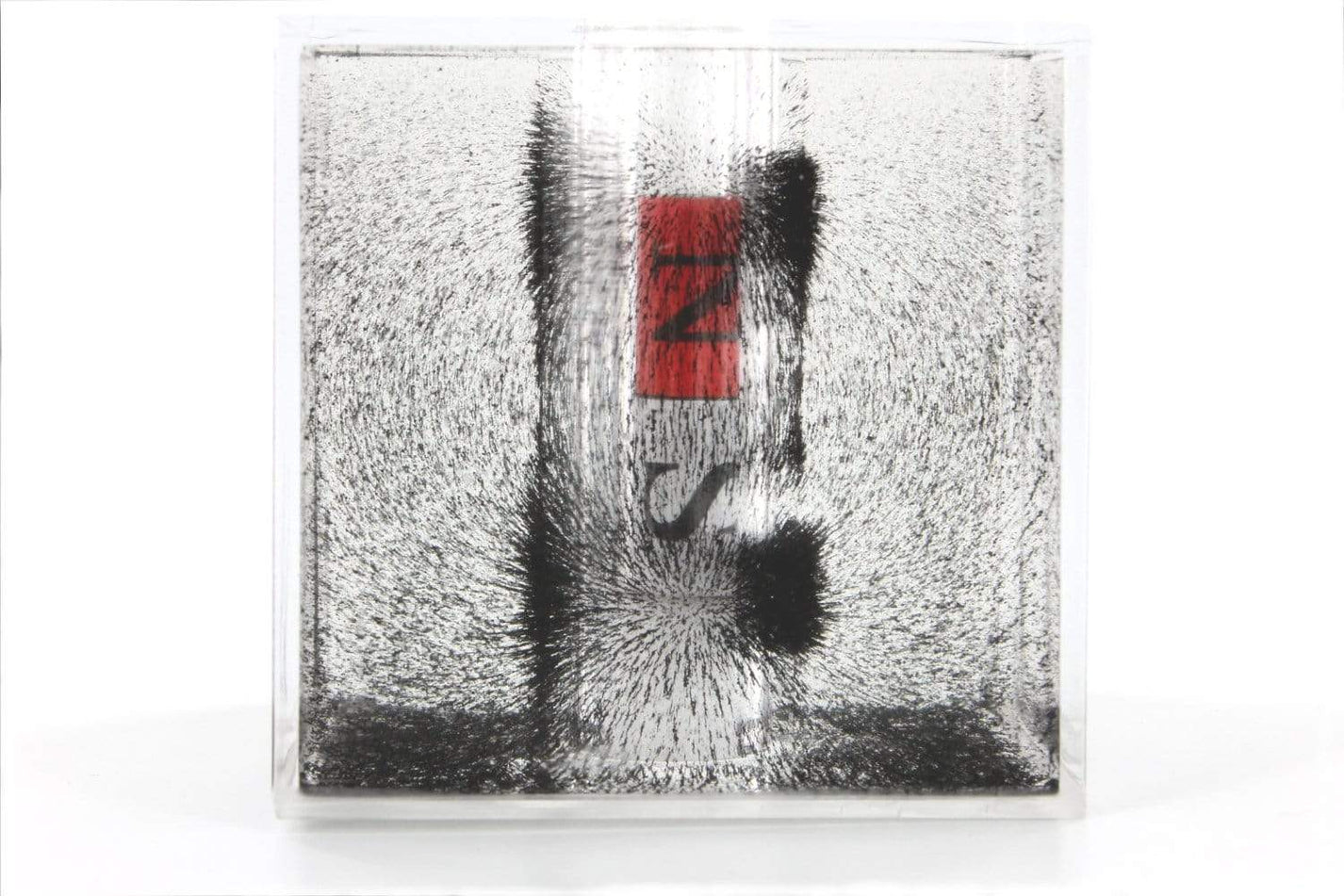 3D Magnetic Field Observation Box - Arbor Scientific