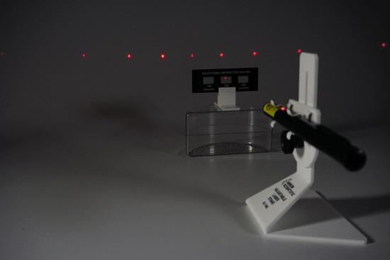 Demo Diffraction Grating – Arbor Scientific